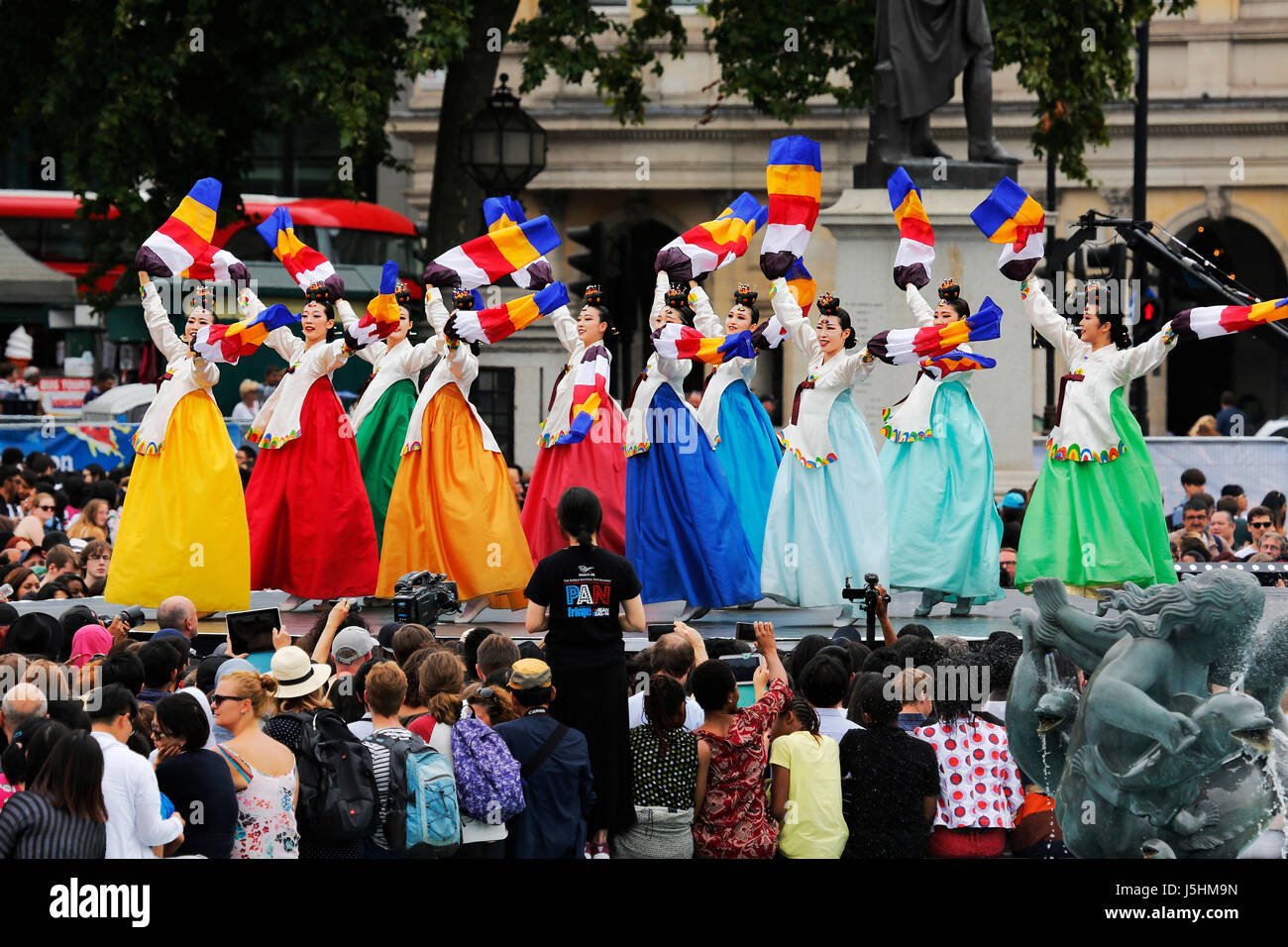 Traditional korean woman beauty hi-res stock photography and images - Alamy