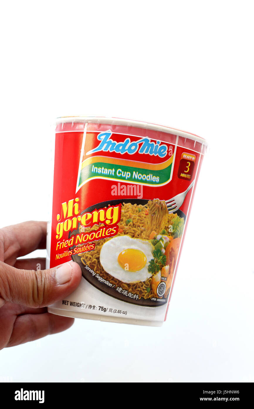 Mie instant hi-res stock photography and images - Alamy