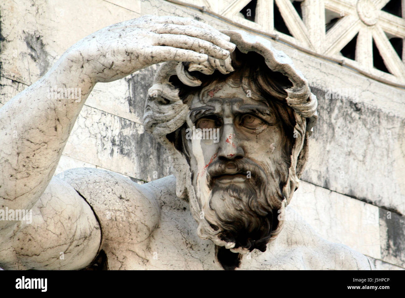 Hand sculpture hi-res stock photography and images - Alamy