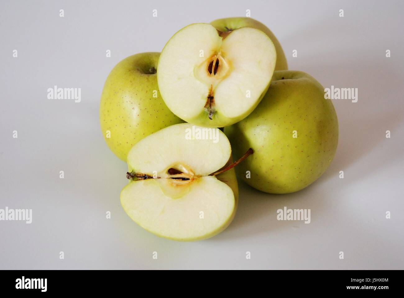 food aliment health vitamins vitamines fruit apples apple rich in ...