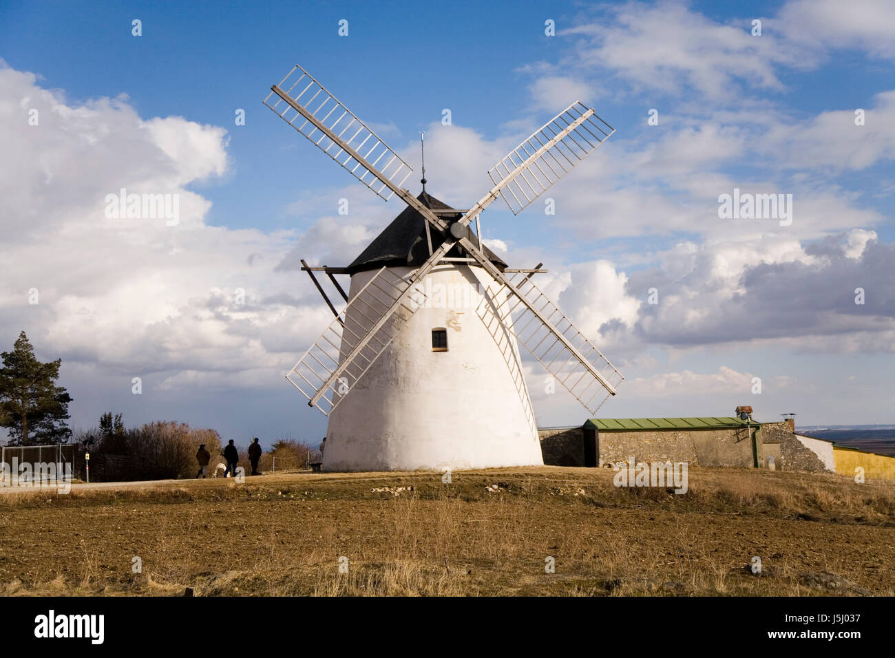 Old flour mill mills hi-res stock photography and images - Alamy