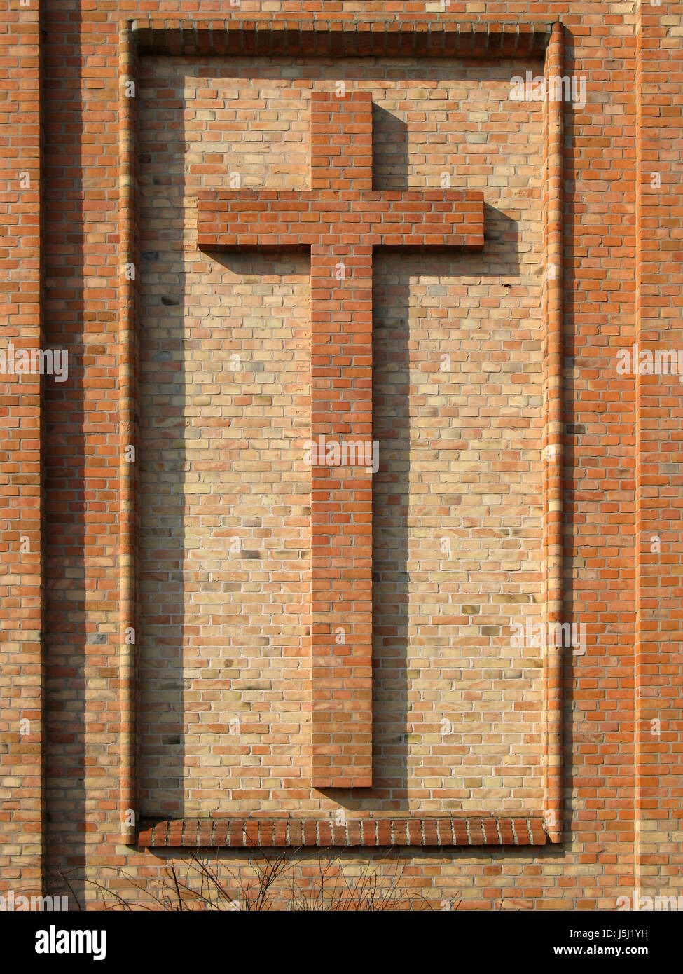 belief church stone cross clinker brick wall gemauert klinkerwand ...