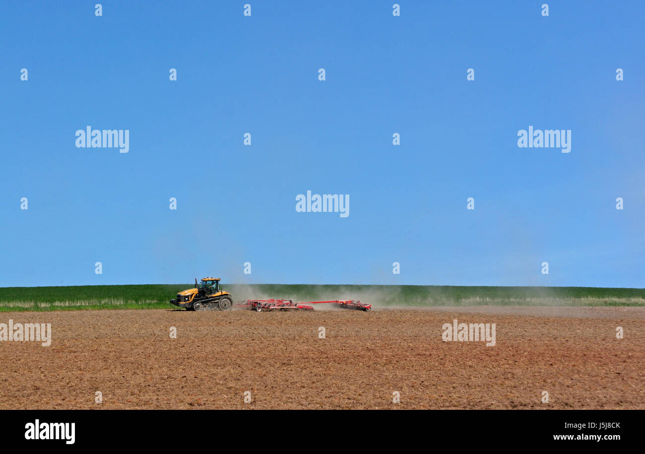drive engine motor dust agriculture farming dryness fields meadows dry ...