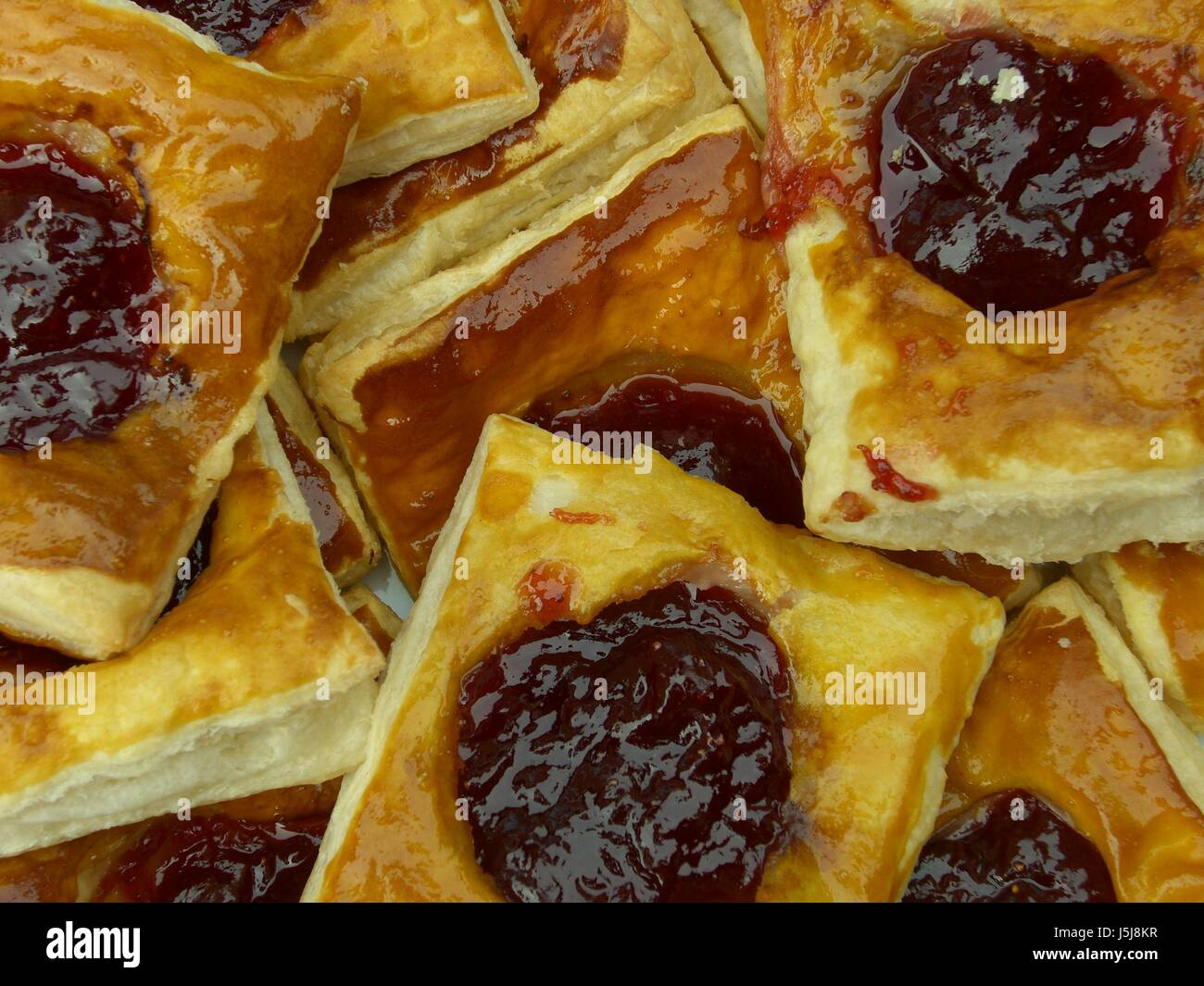 food aliment sweet sweets sweetly nibble pastry cake pie dainty greasy ...