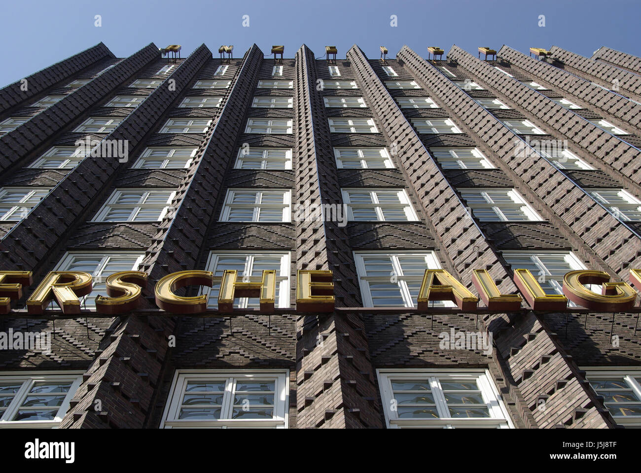 anzeiger hochhaus hannover Stock Photo - Alamy