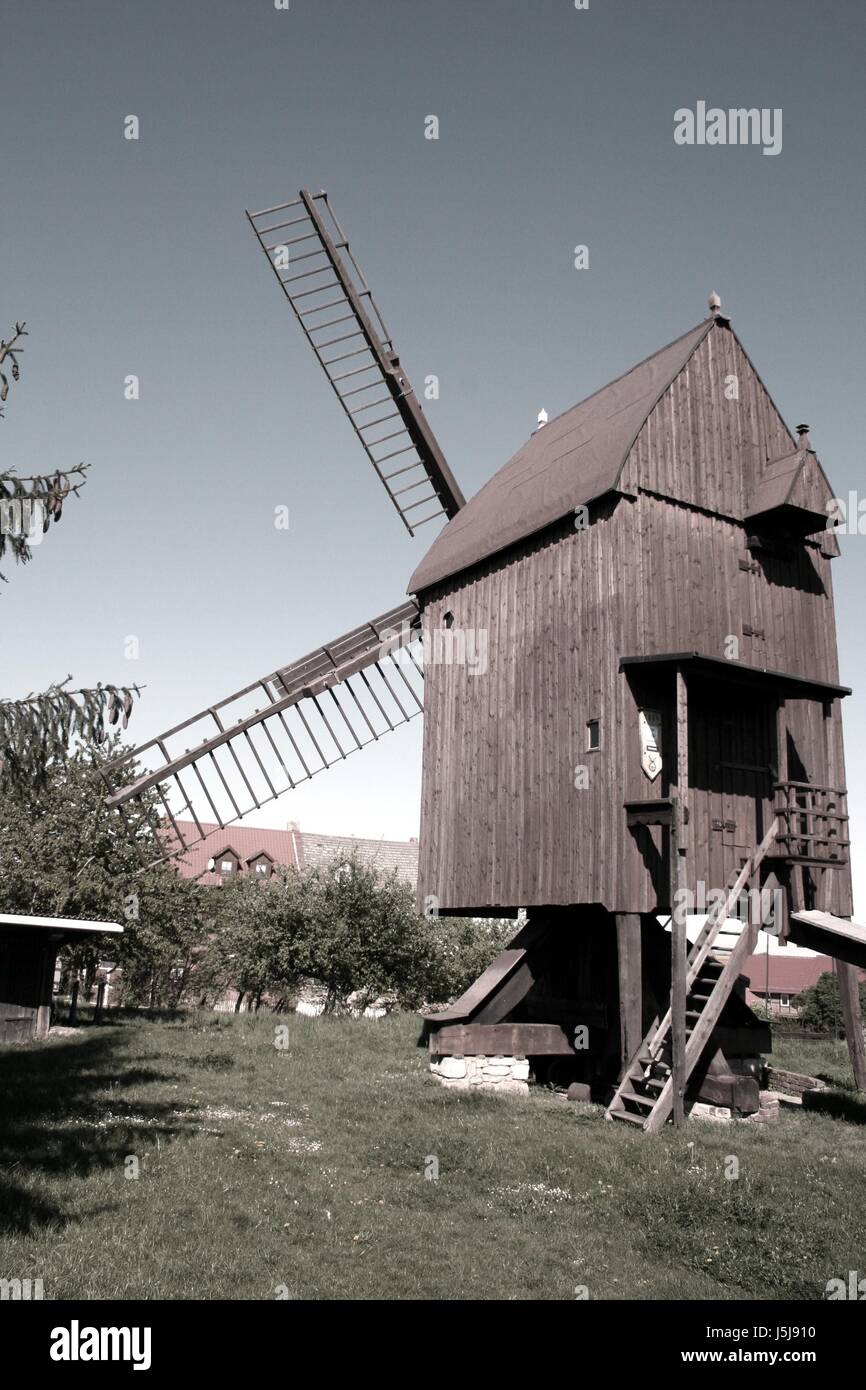 monument tree engineering nostalgia windmill mill miller grind corn ...