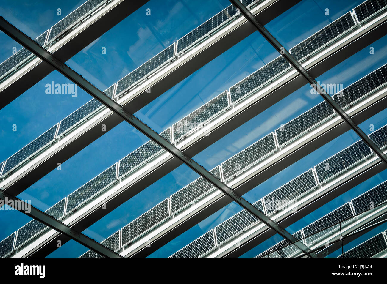 Array solar photovoltaic panels hi-res stock photography and images - Alamy
