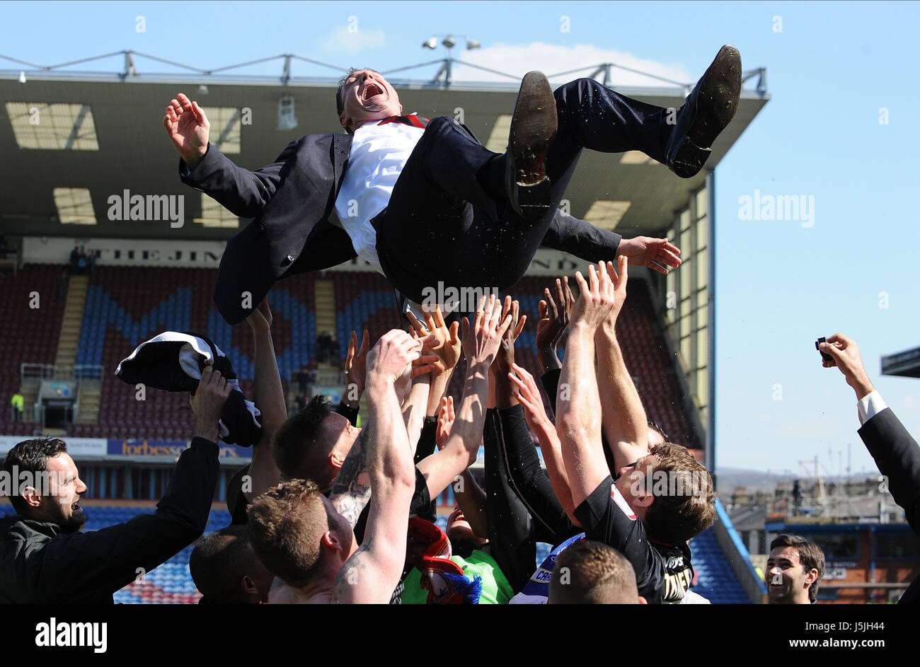 CARDIFF PLAYERS CELEBRATE WITH BURNLEY V CARDIFF CITY FC TURF MOOR ...