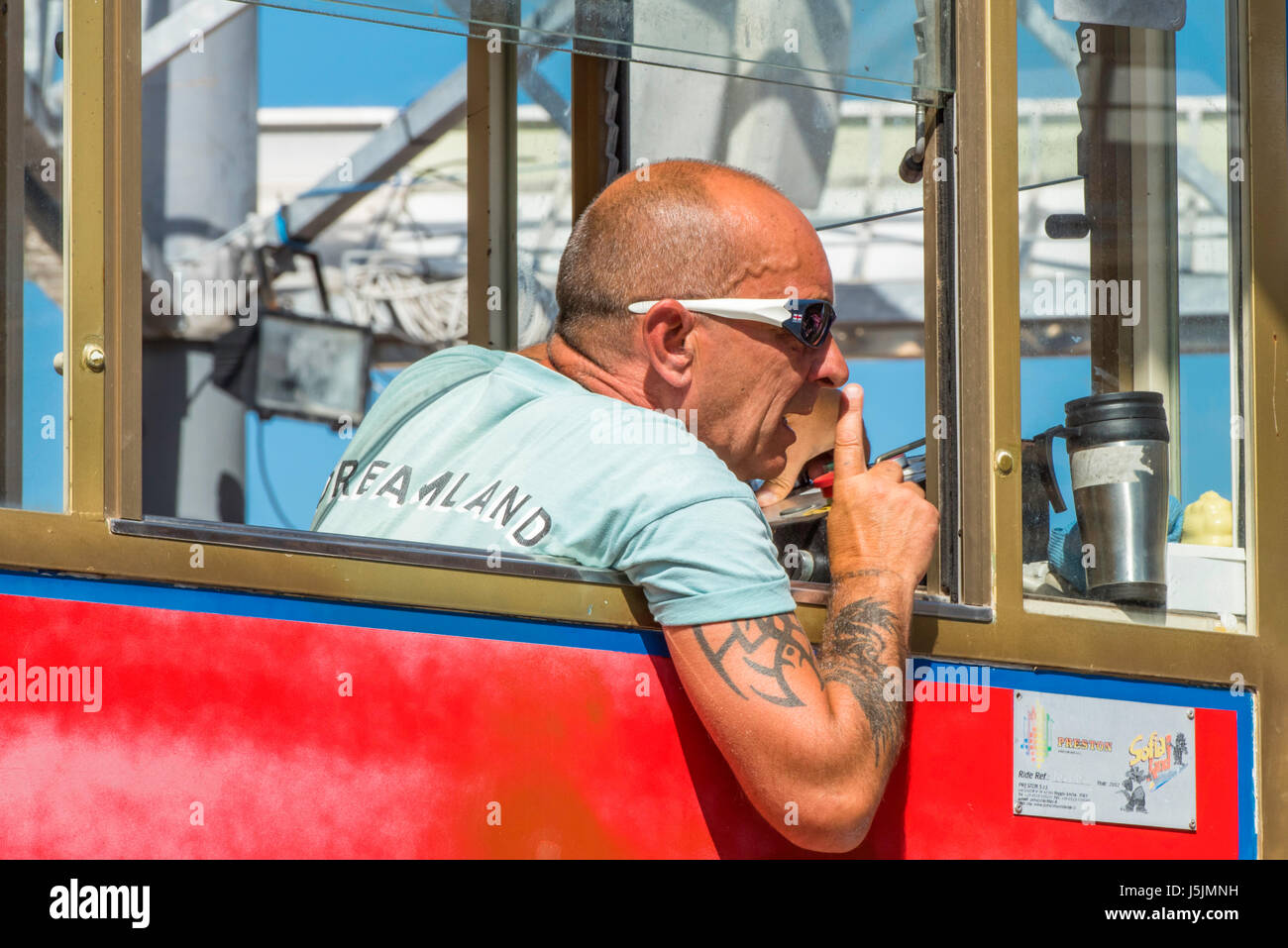 Amusement park employee hi-res stock photography and images - Alamy