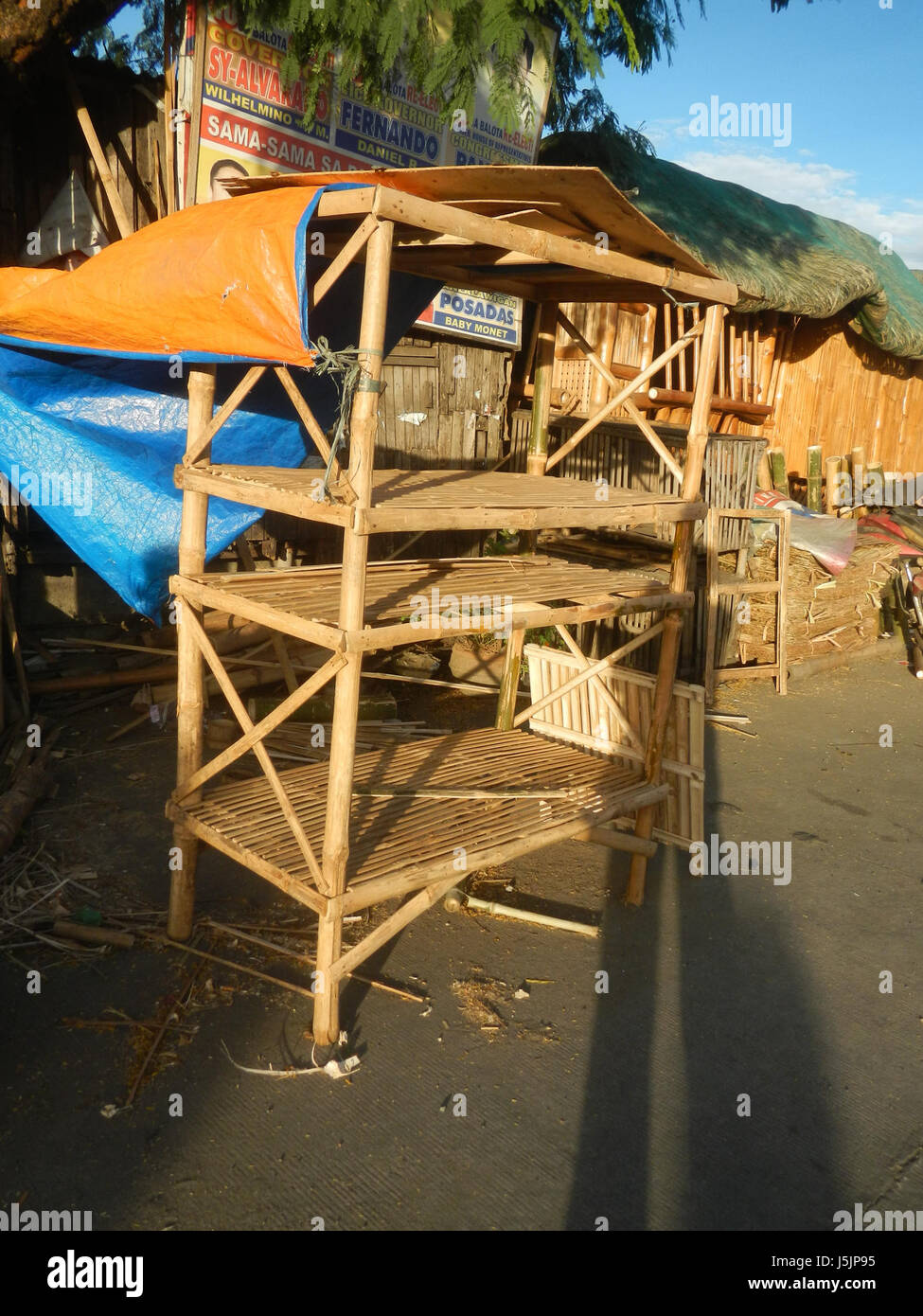 The Bocaue River Bridge in Bulacan, located along MacArthur Highway ...