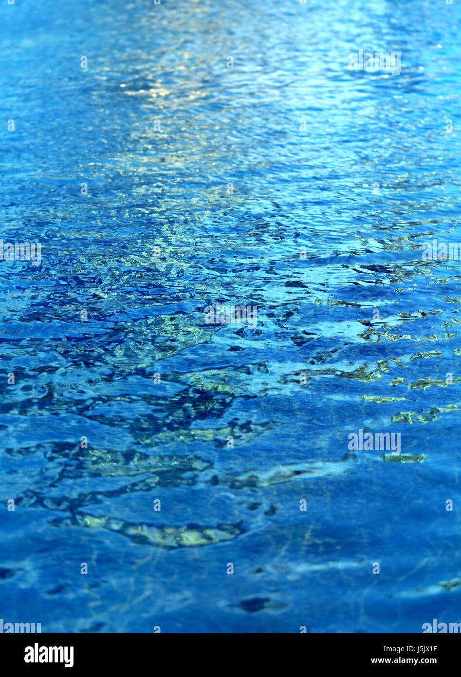 Photos background beautiful clean clear blue sea water Stock Photo - Alamy