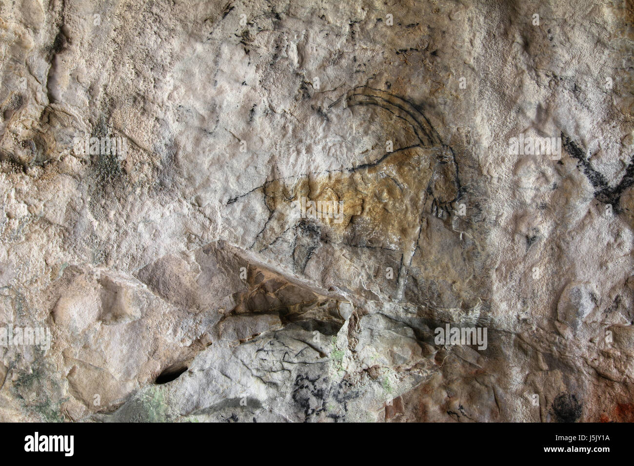 Aboriginal cave painting hi-res stock photography and images - Alamy