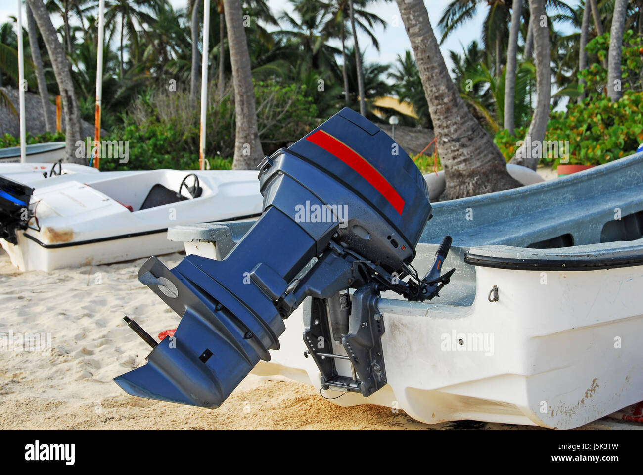 drive sport sports engine motor traffic transportation beach seaside ...