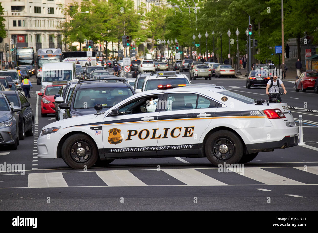 Us secret service police car hi-res stock photography and images - Alamy