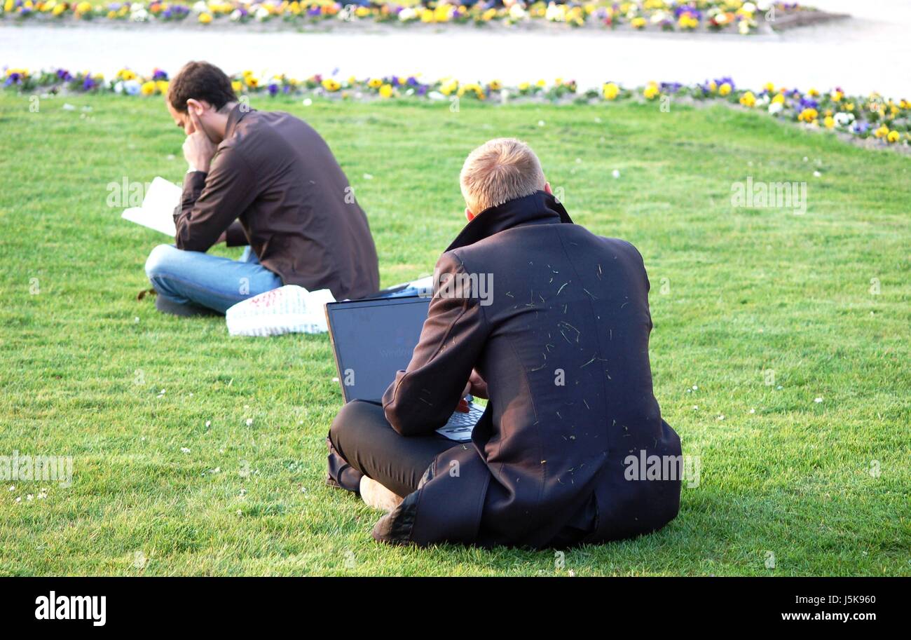 office laptop notebook computers computer men man PC park flower ...