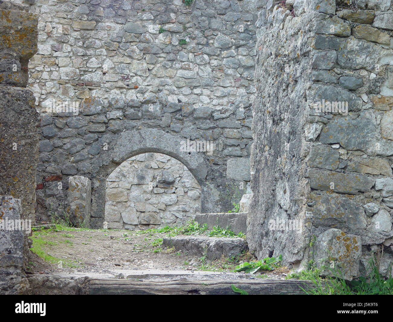 check story ruin history antiquity chateau castle old middle ages neu ...
