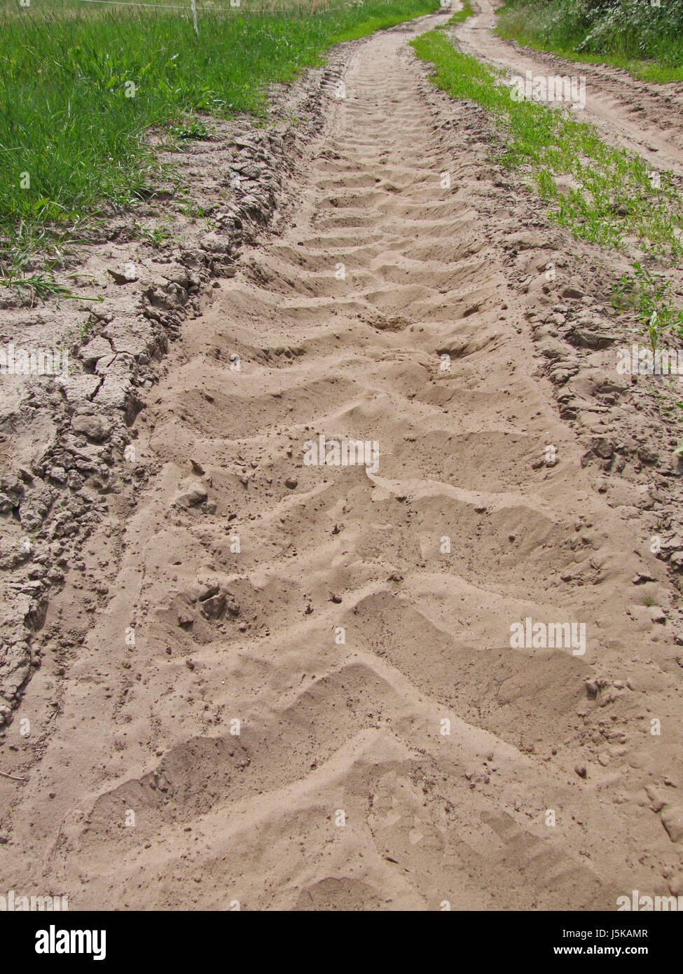 green dirt road field sense design shaping formation shape model figure ...