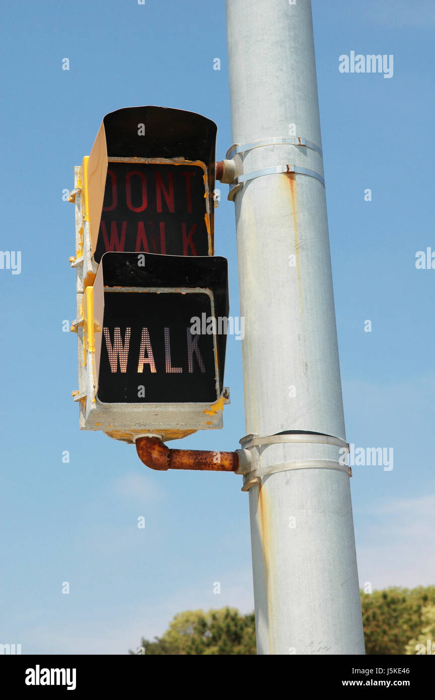 sign signal traffic transportation usa america shiner light lamp ...