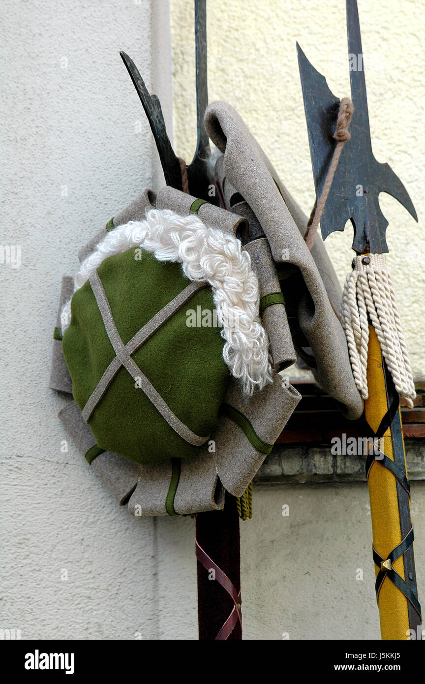 Halberds hi-res stock photography and images - Alamy