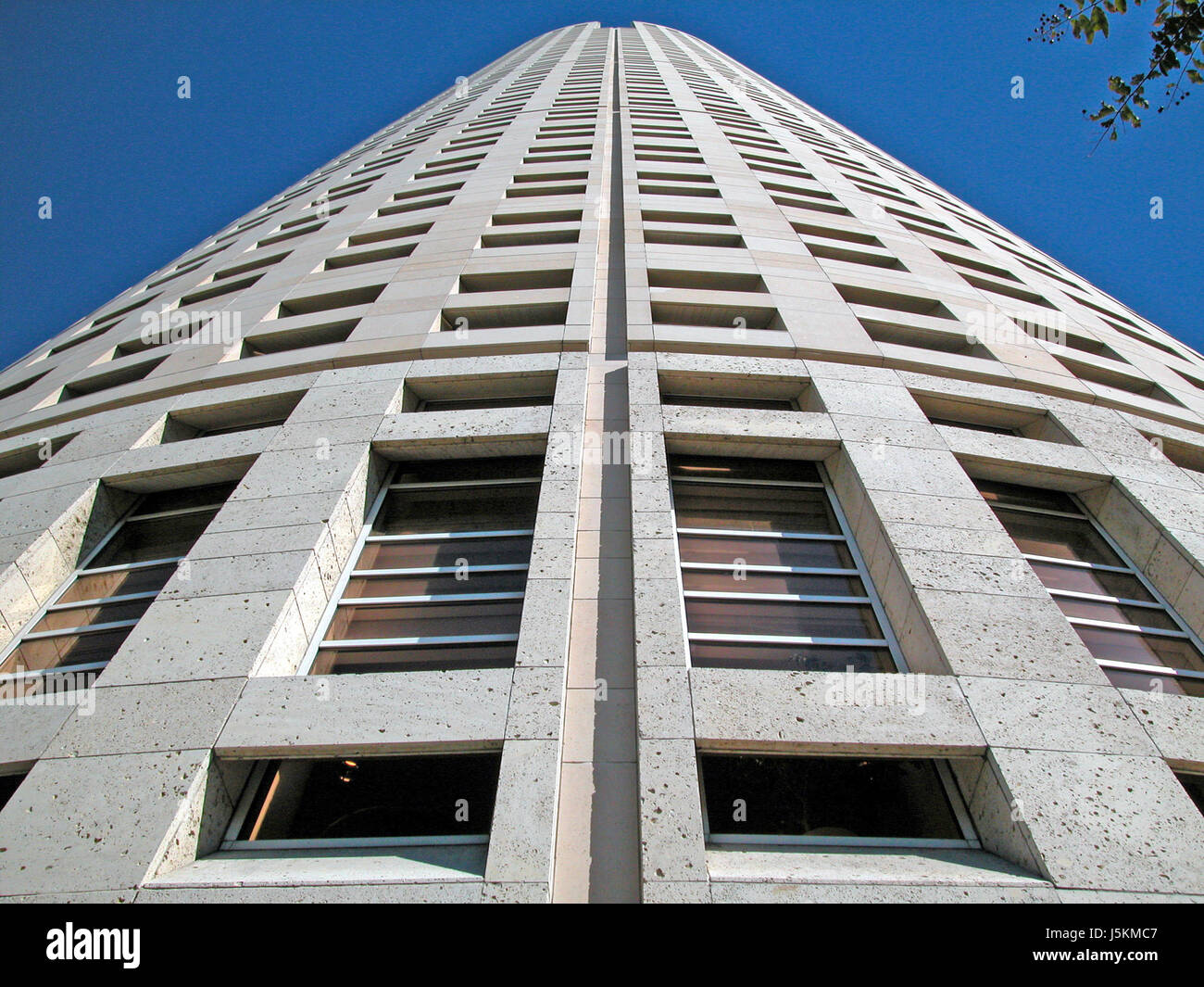 skyscraper from below Stock Photo - Alamy