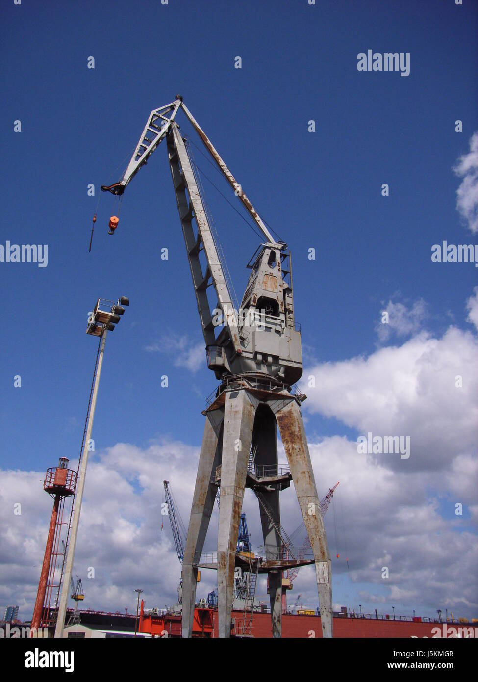 Drehwippkran hi-res stock photography and images - Alamy