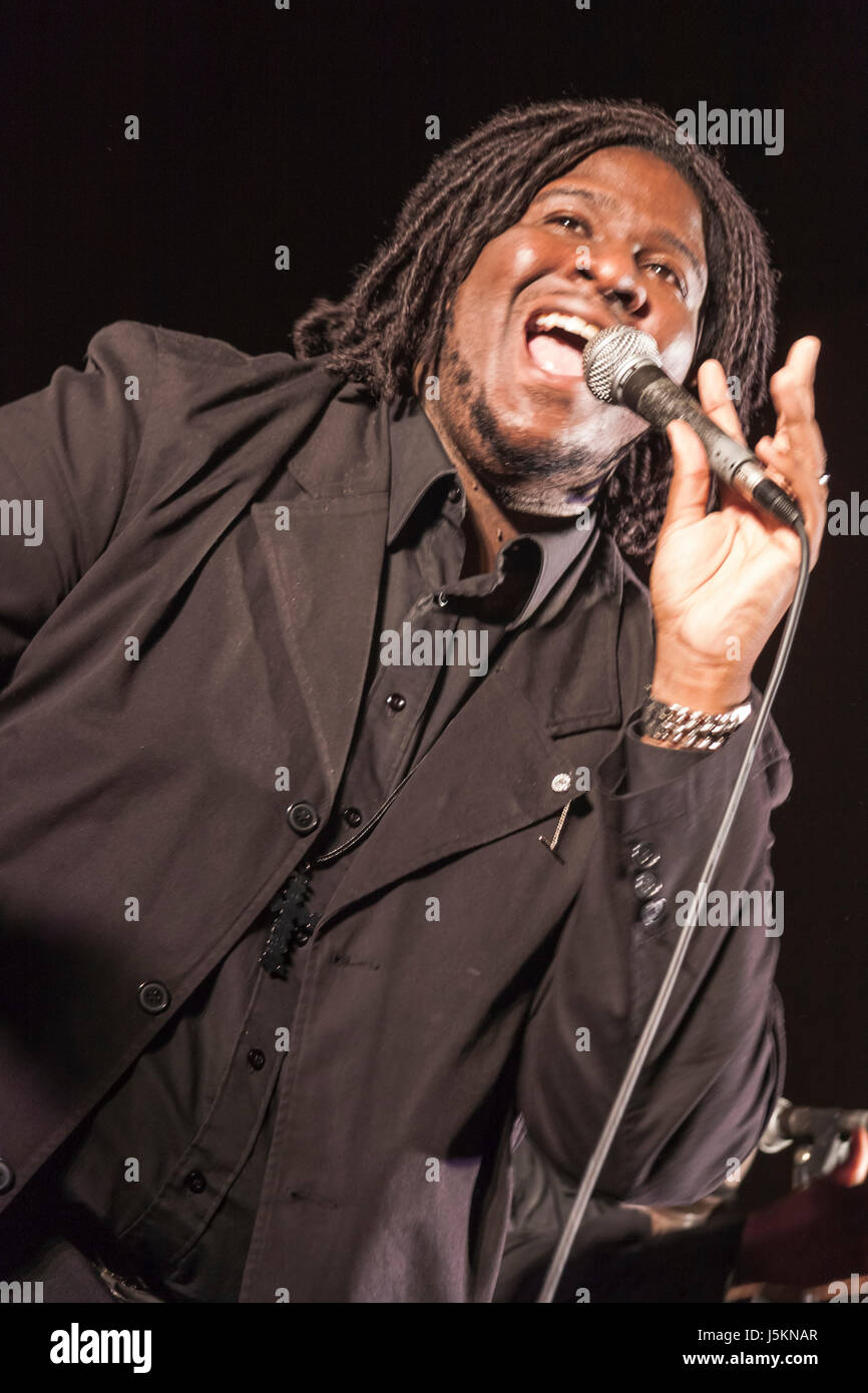 Gospel singer in concert Stock Photo - Alamy