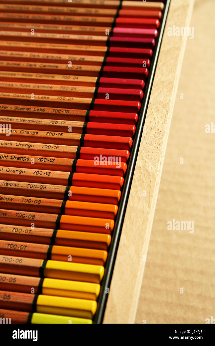 graphic colored pencils colour spectrum coloured pencils colors colours ...