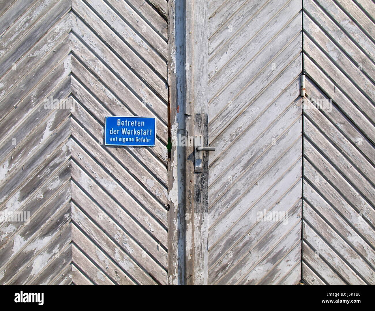 sign signal blue danger wood goal passage gate archgway gantry entrance ...