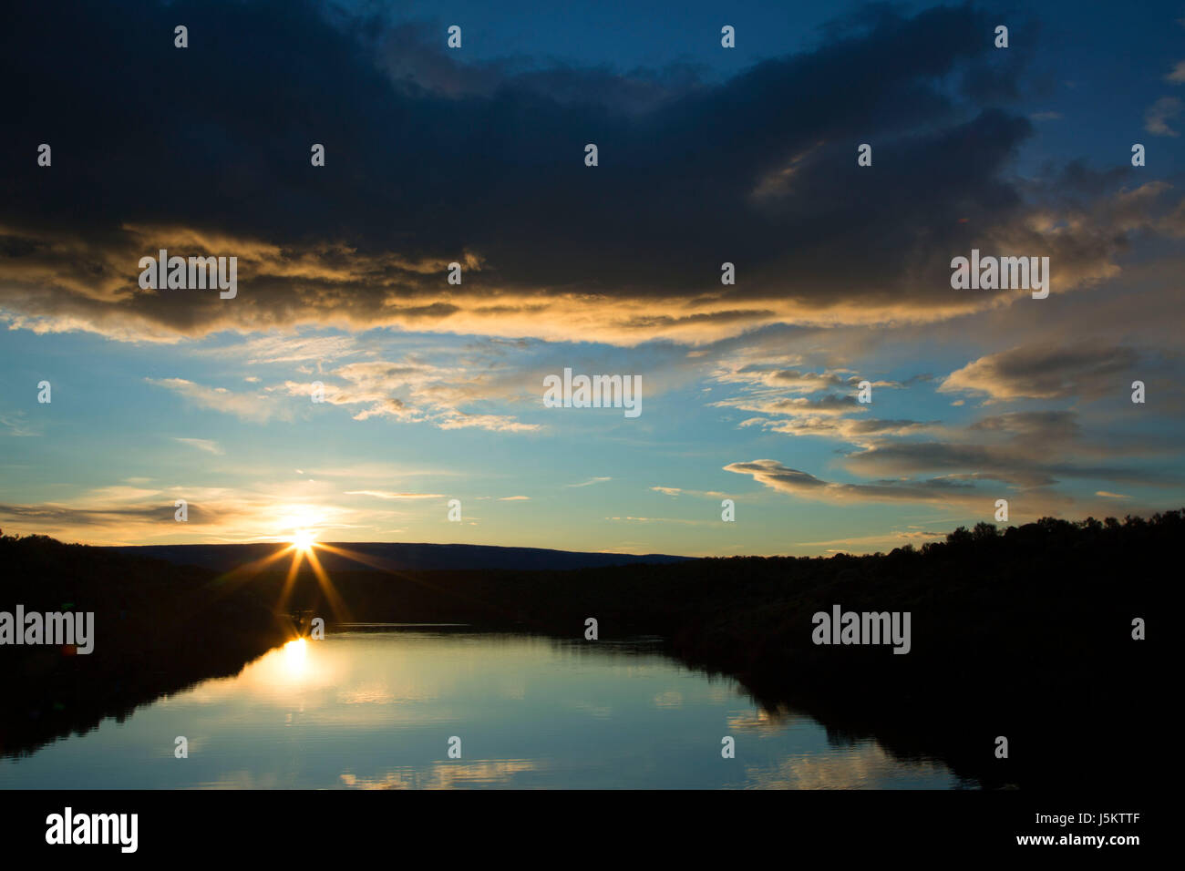 Burke Lake sunset, Quincy Lakes Unit - Desert Basin Wildlife Area ...