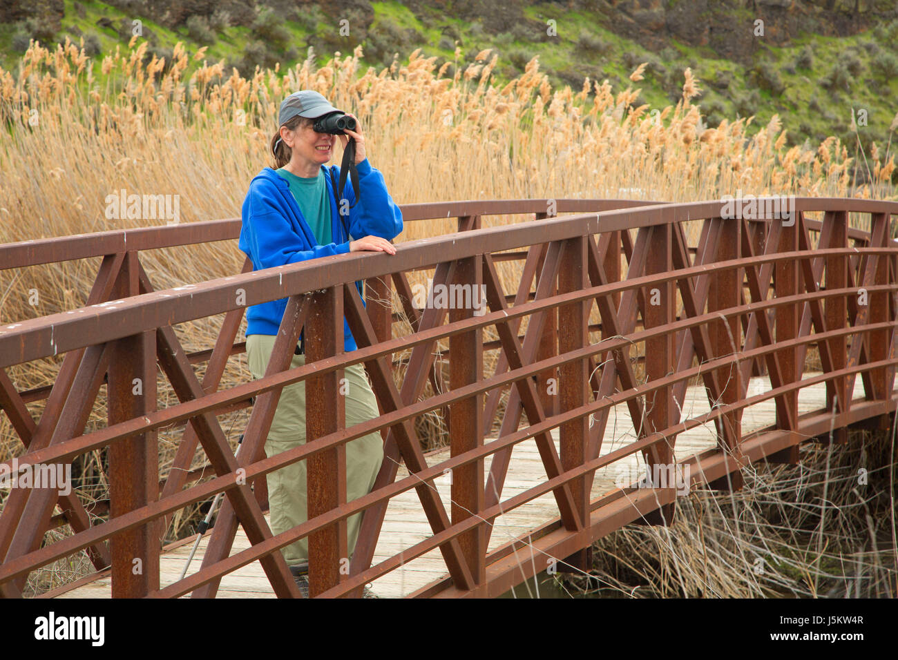 Trail bridge over Crab Creek, Columbia National Wildlife Refuge ...