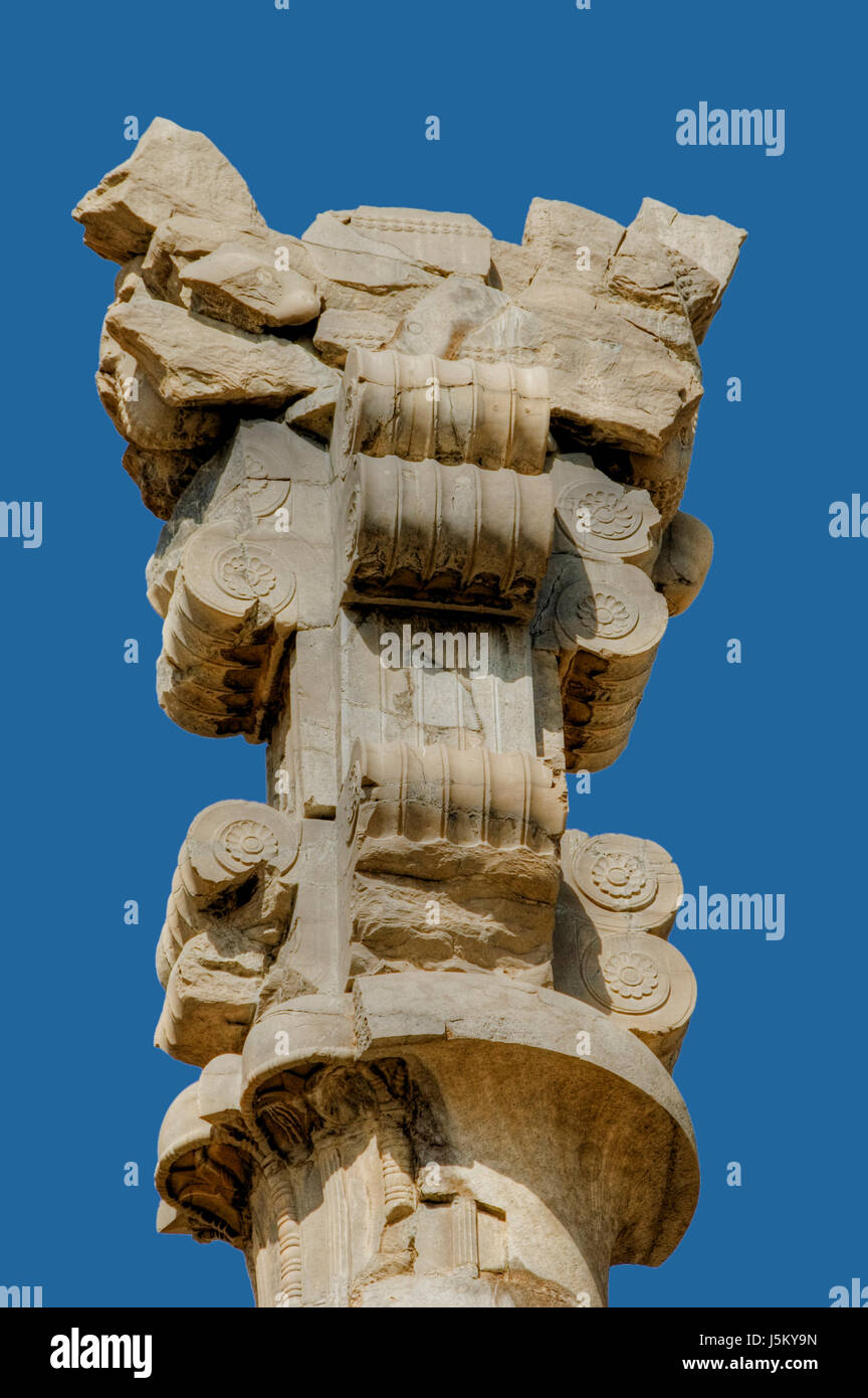 column of persepolis Stock Photo - Alamy