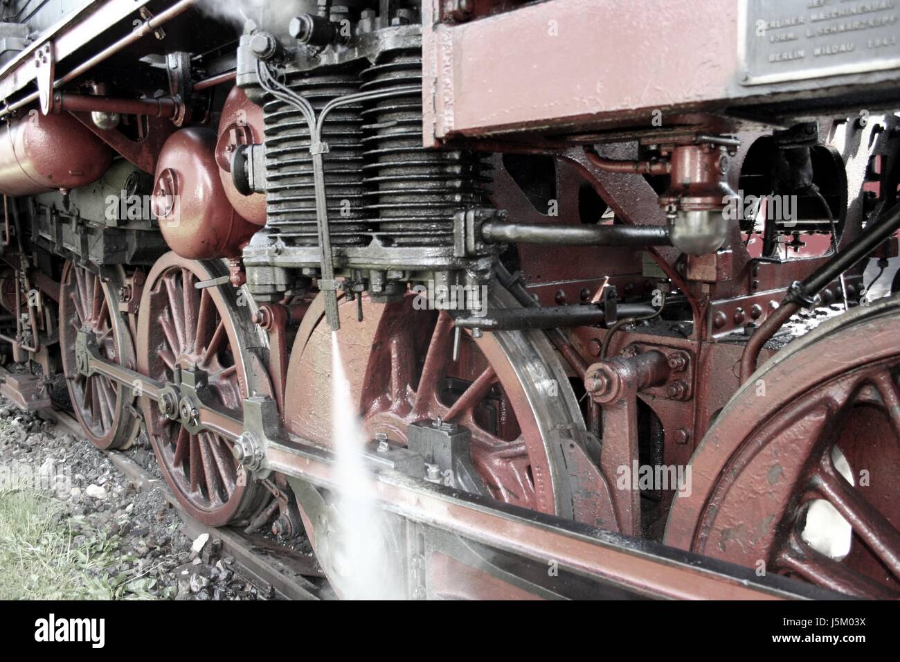 story wheel engineering engine drive motor steam steam locomotive ...