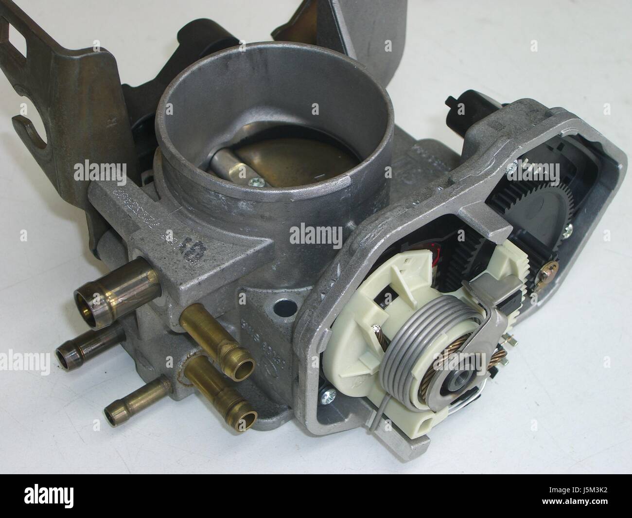 mechanics damper flap servo-motor engineering engine drive motor car ...