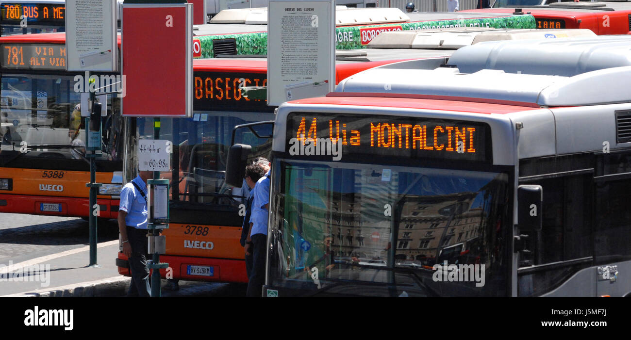 bus station in rome Stock Photo - Alamy