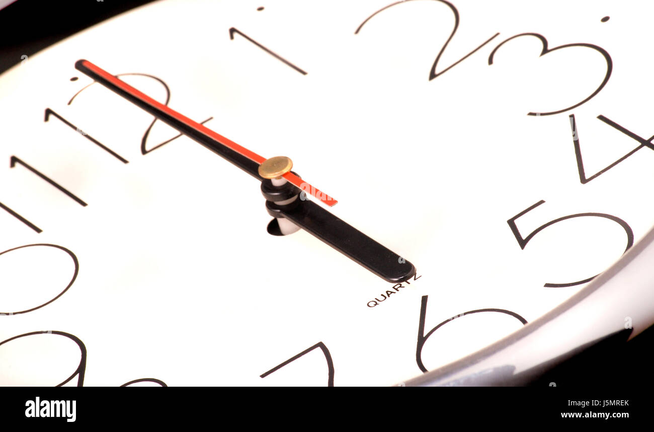 18 clock hi-res stock photography and images - Alamy