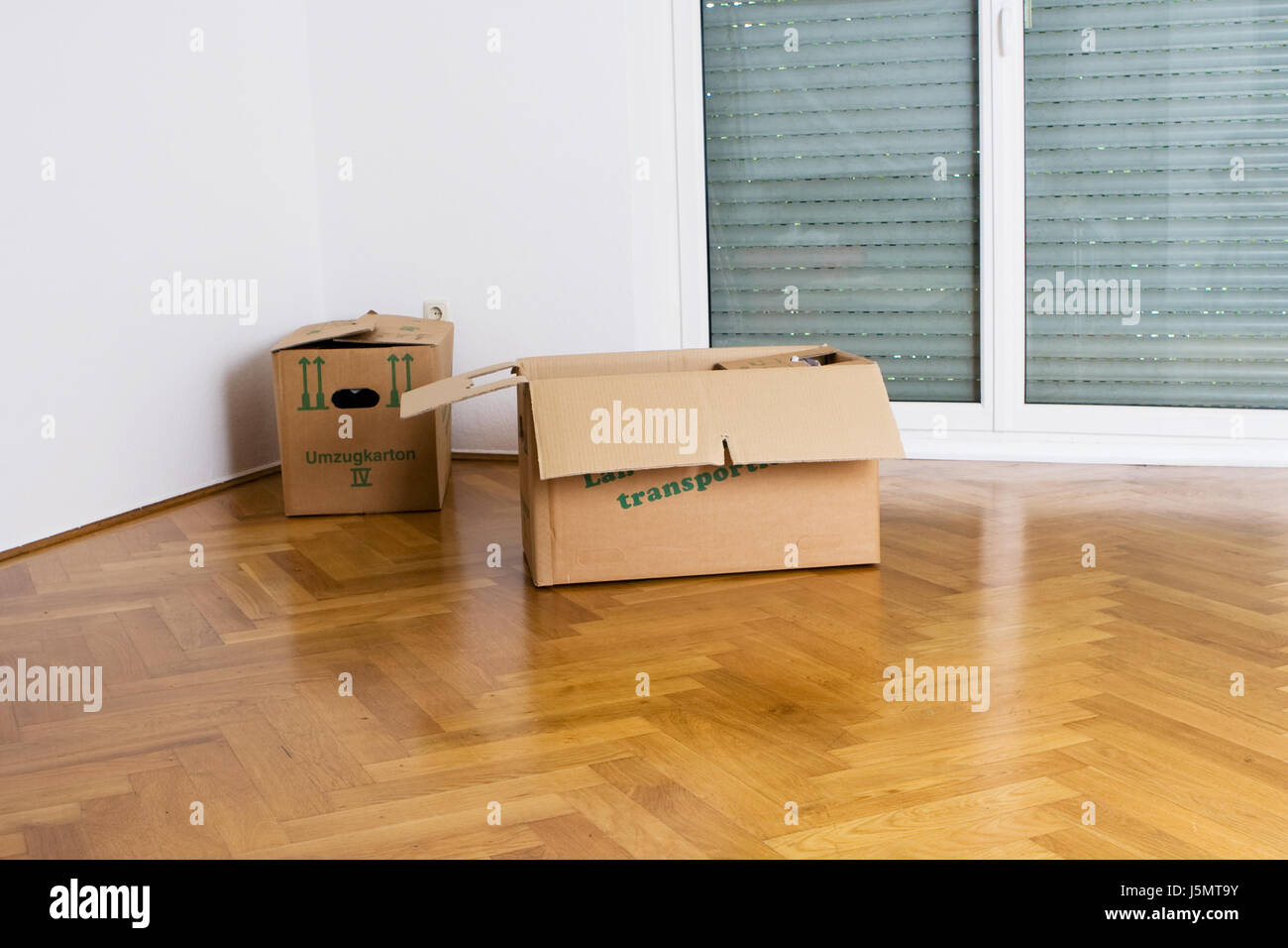 mobile removal remove move clearance moving box empty cardboard carton ...