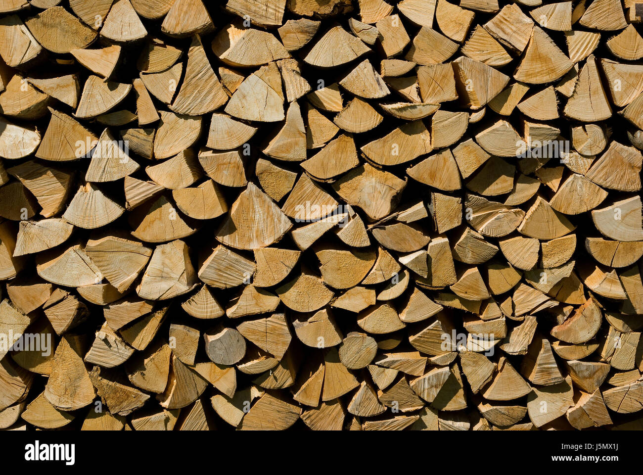 wood cloven heat firewood log of wood fuel design shaping formation ...