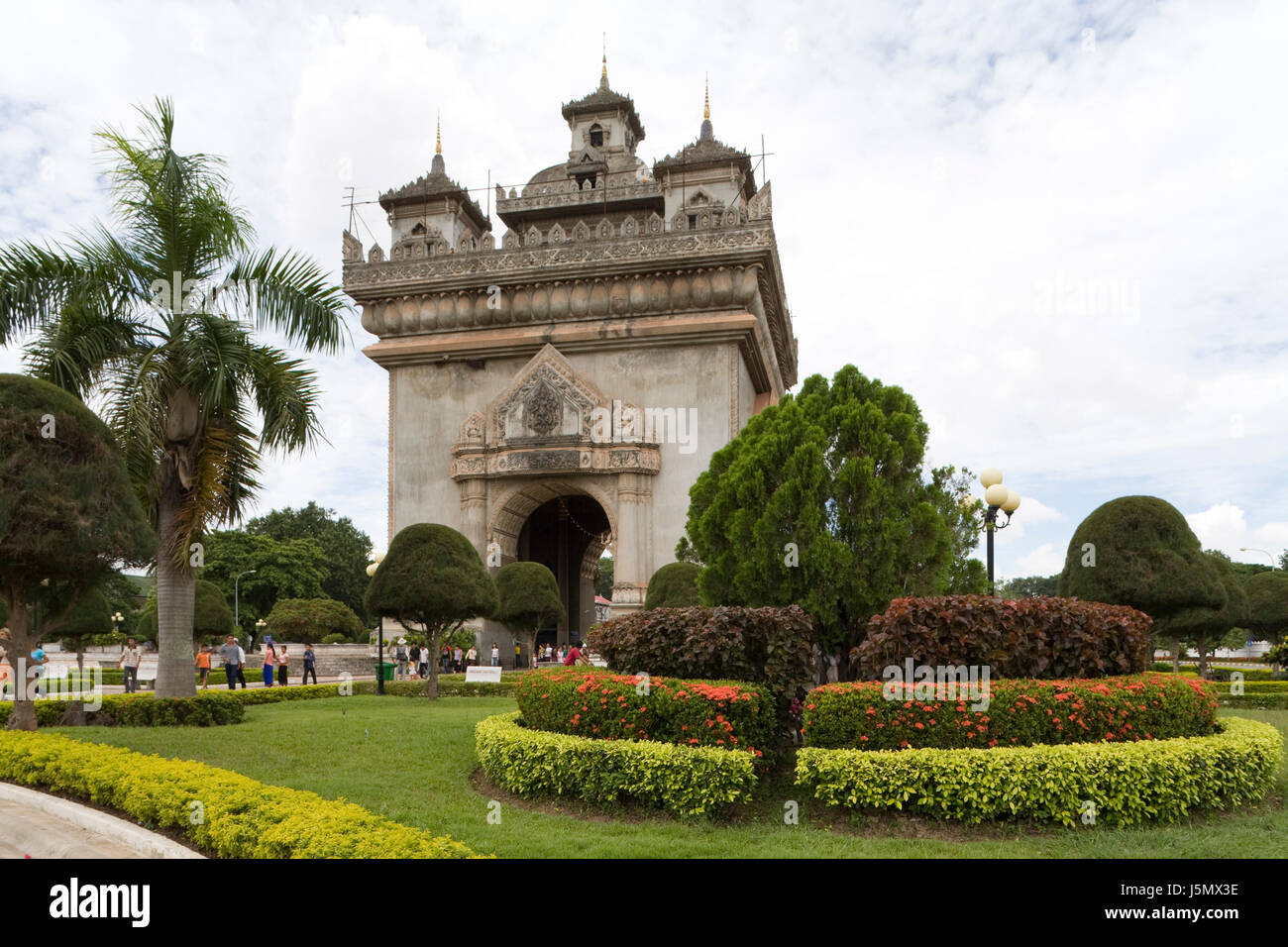 monument asia arc goal passage gate archgway gantry sightseeing capital ...