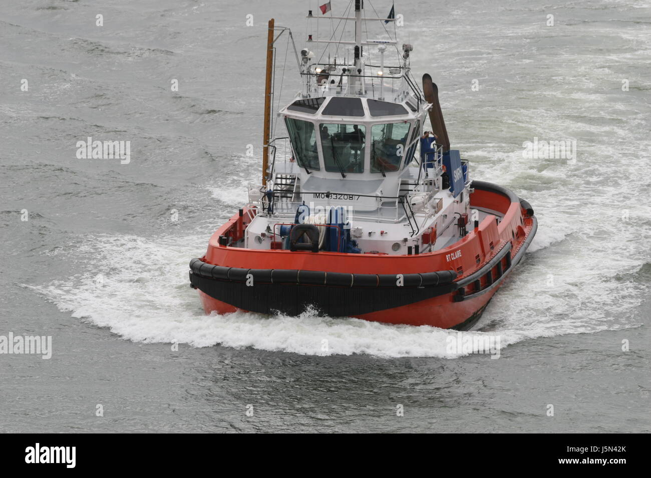 Navy tug boat hi-res stock photography and images - Alamy