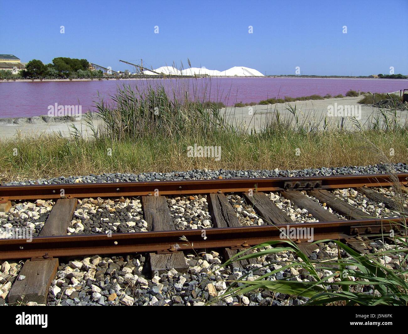 salt rail france purple raw material Provence saline salt extraction ...