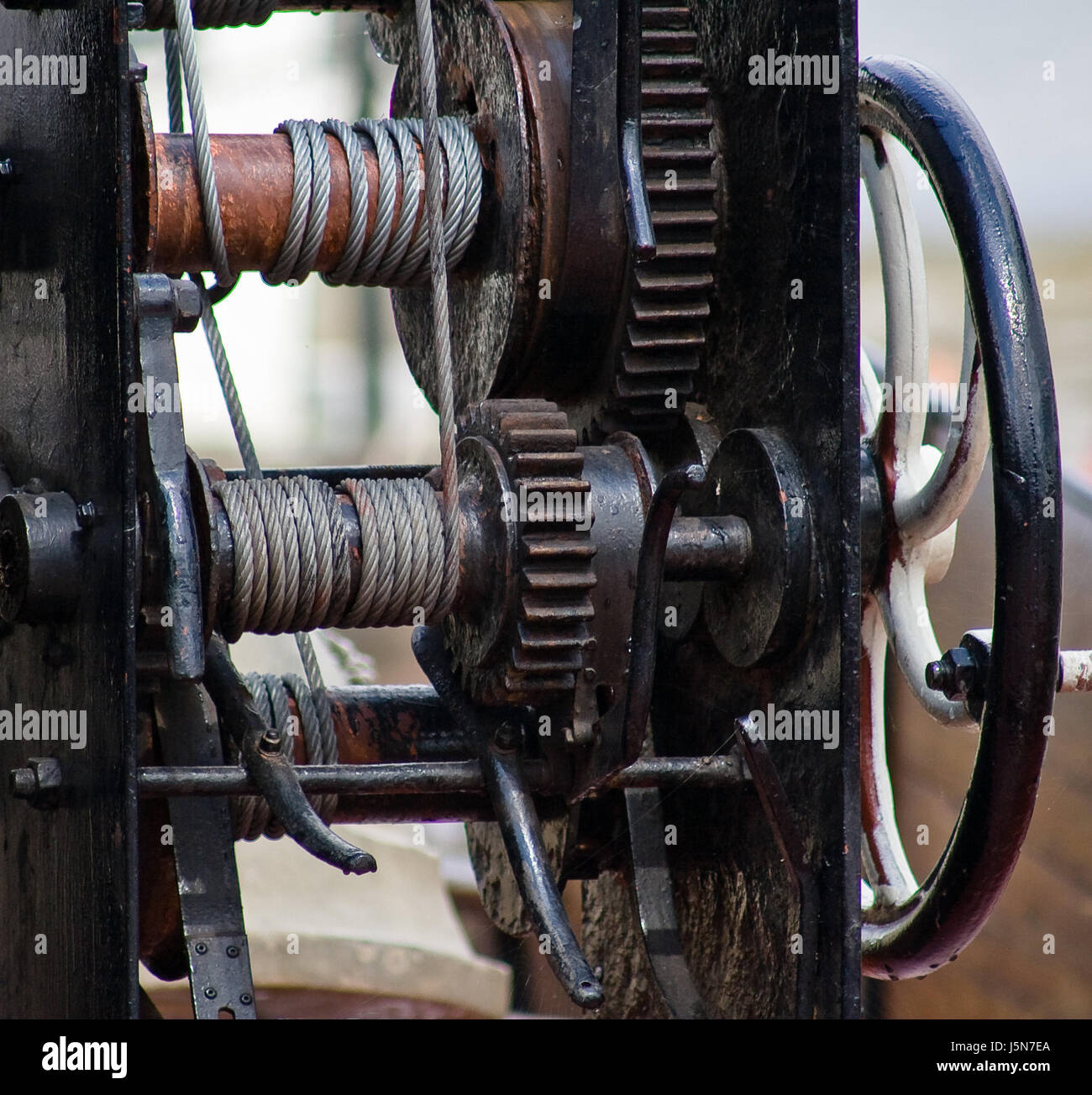 Winch wheels hi-res stock photography and images - Alamy