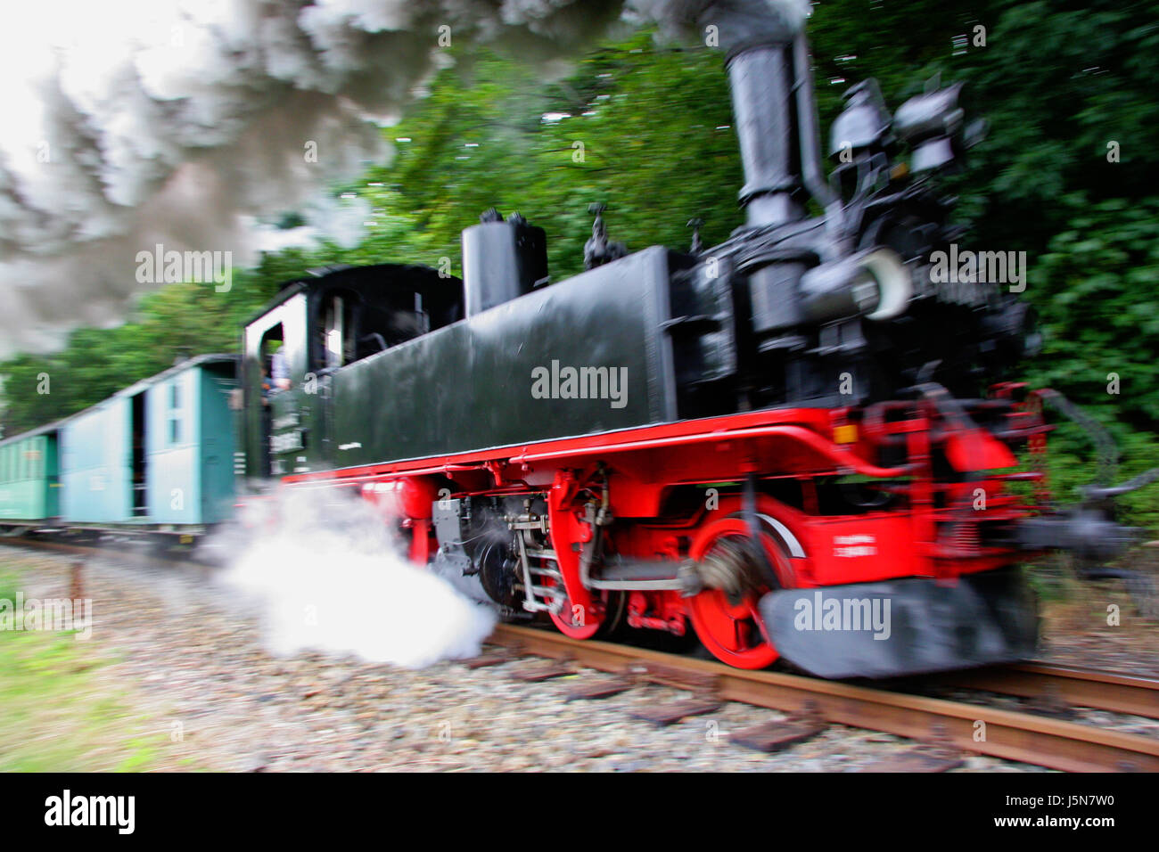Steam locomotive train full speed hi-res stock photography and images ...
