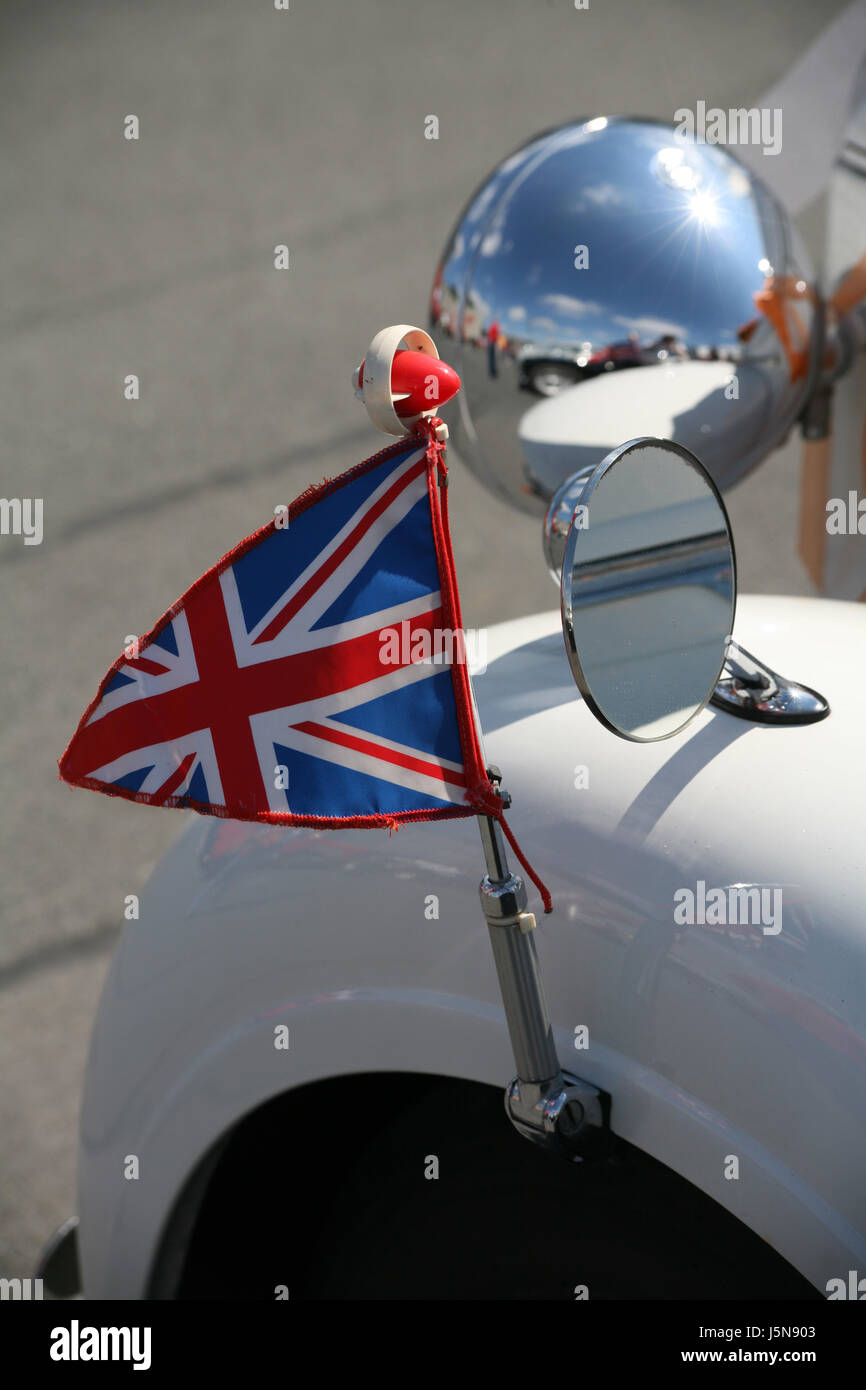 Car mirror union jack car mirror union jack hi-res stock photography ...