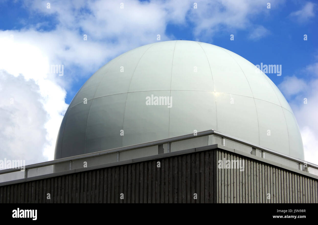 Radar installation hi-res stock photography and images - Alamy