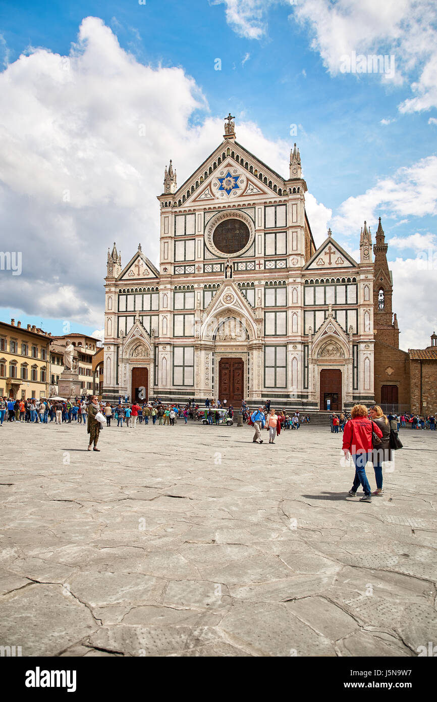 Florence, Italy - MAY 3, 2017: Basilica of Santa Croce, meaning Holy ...