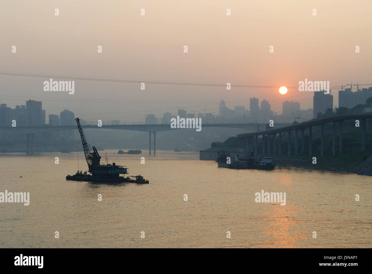 Jangtsekiang river hi-res stock photography and images - Alamy