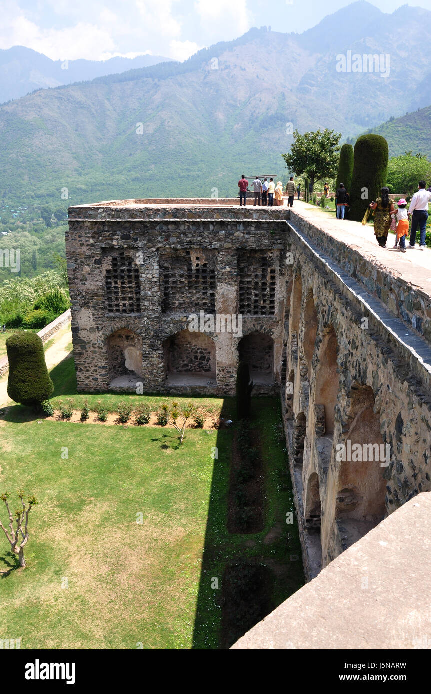 Pari Mahal Mughal garden with Dal lake, the Abode of Fairies, Stroll ...