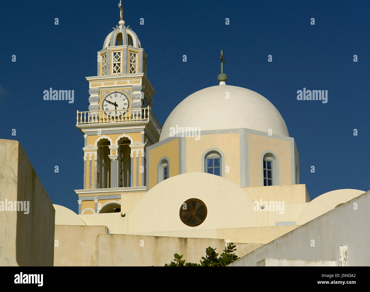 big large enormous extreme powerful imposing immense relevant church ...