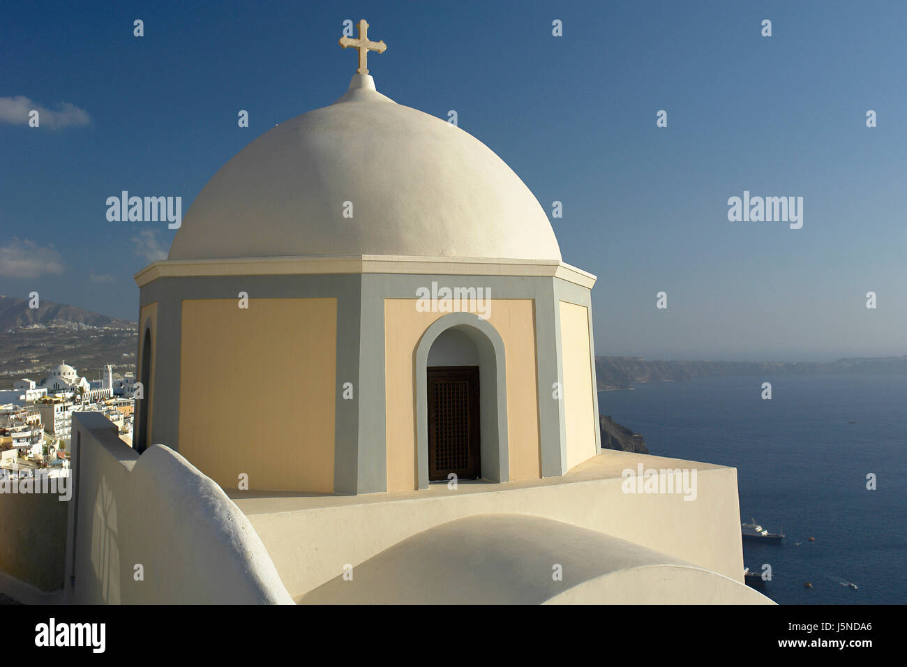 big large enormous extreme powerful imposing immense relevant church ...