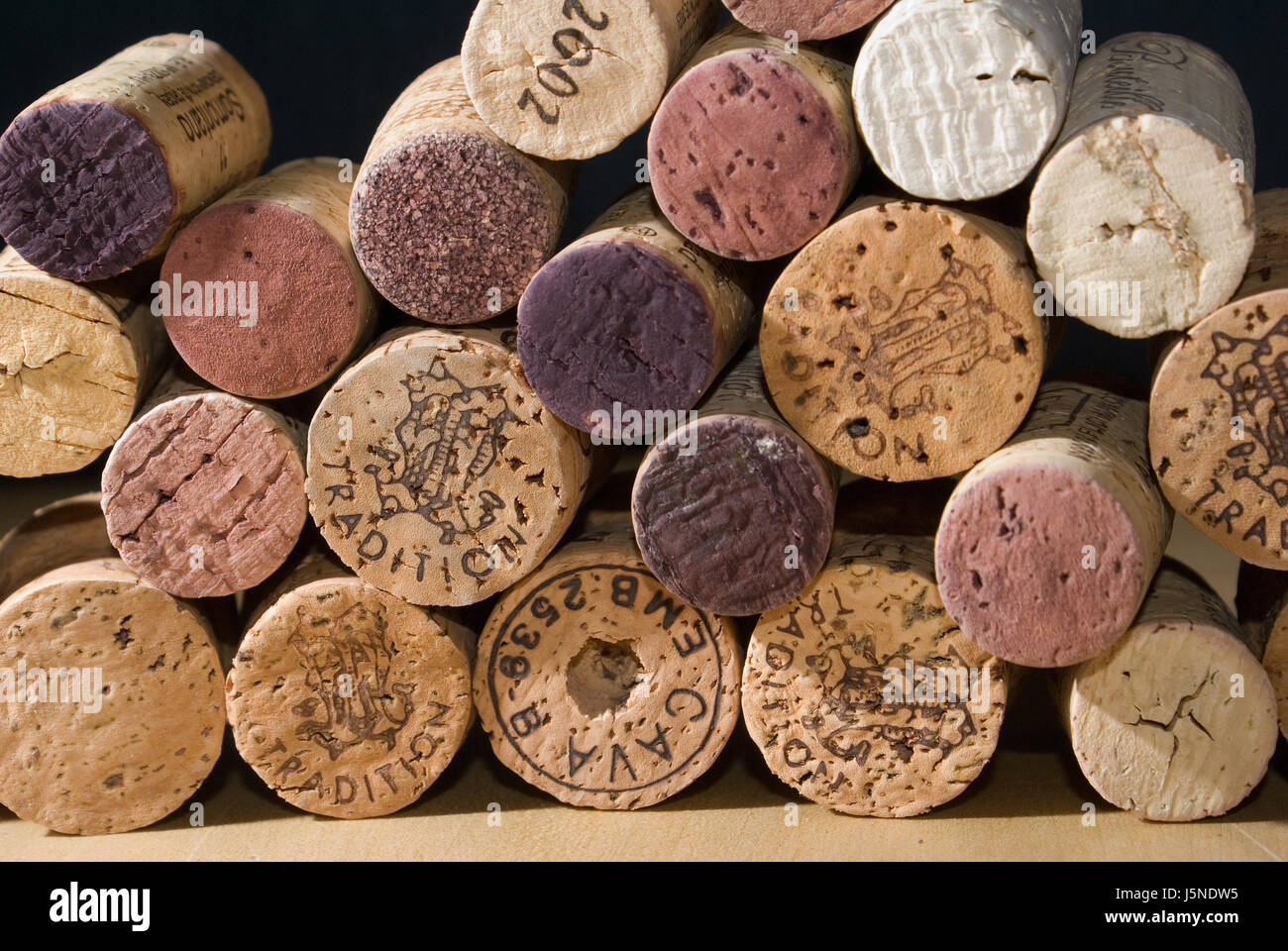 Flaschenkork hi-res stock photography and images - Alamy